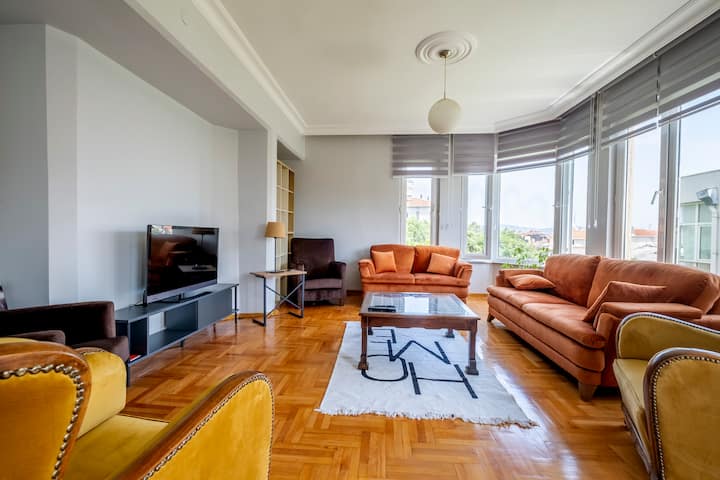 Spacious And Peaceful 4-bedroom Apartment, 2ba - Istanbul