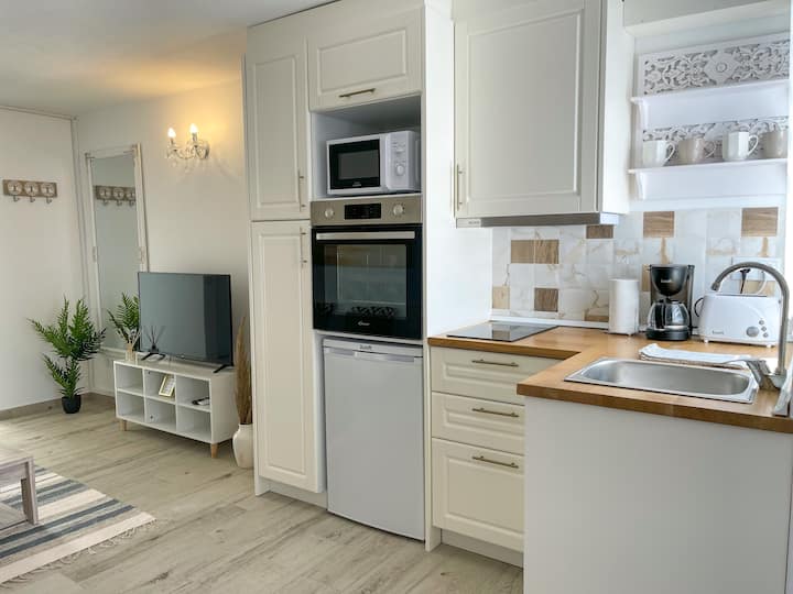 Our Charming House - Studio 2 - Prainha
