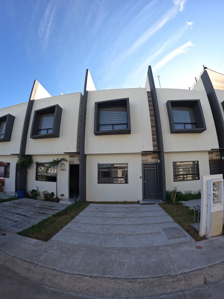 Playa Azul Vacation Rentals & Homes - Michoacán, Mexico | Airbnb