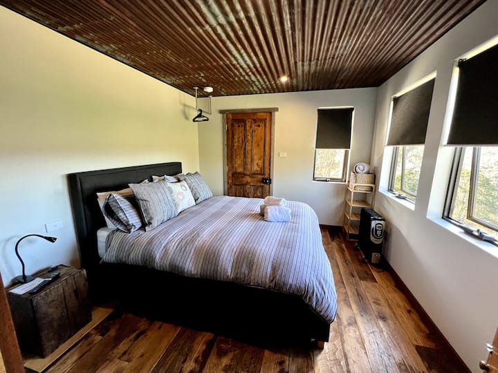 Little Cabin In Paradise Full Breakfast Included - Riverside