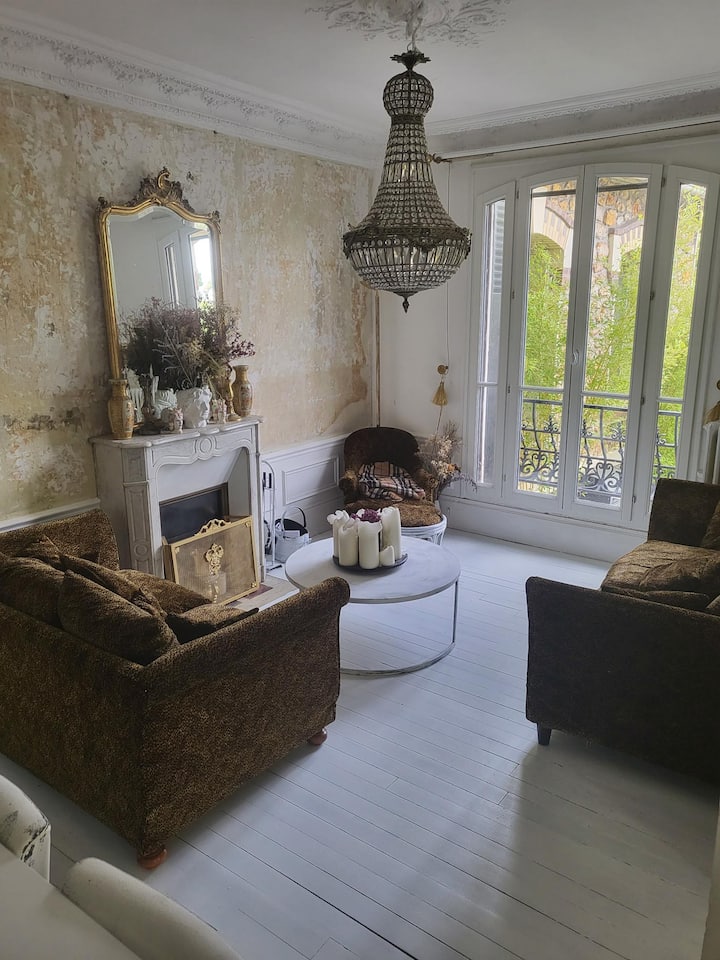 Chambre Dans Maison De Maître, Proche Paris - Villepinte