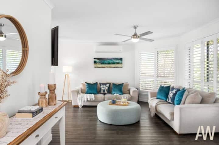 Relaxing Room - Sunshine Coast