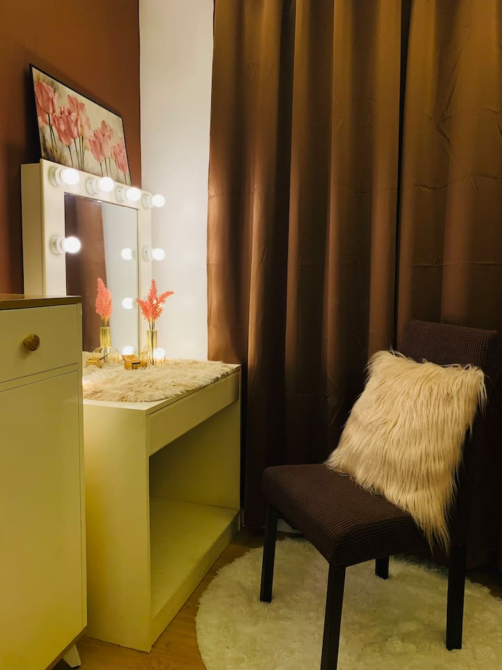 Cozy, Convenient & Relaxing 1br Condo Staycation - Imus