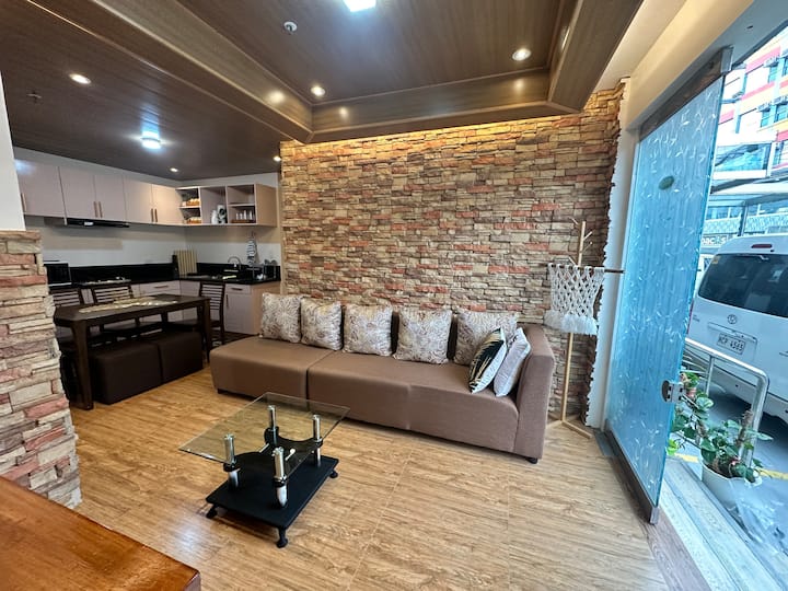3 Bedroom Condo Near Burnham Park - Baguio