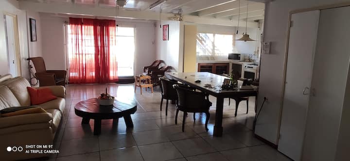 4 Kamerwoning  4room  Appt 125 M2 - Suriname