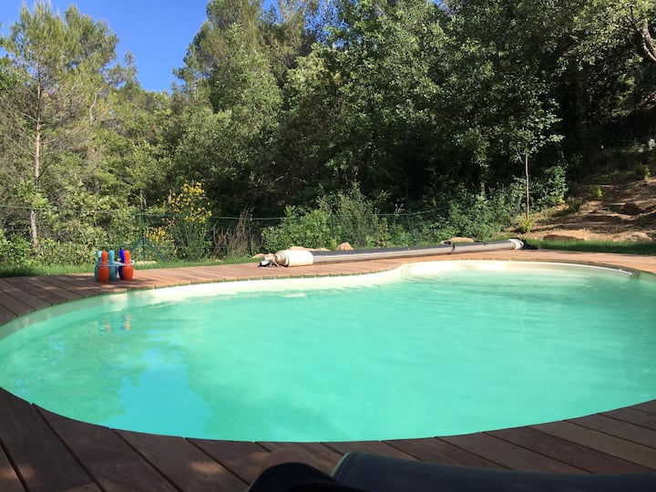 Maison De 120m 2 à Saint Maximin La Sainte Baume. - Nans-les-Pins