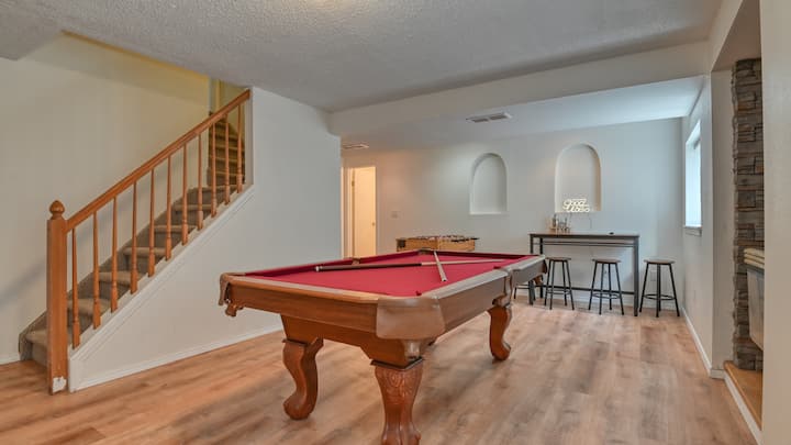 Private Deck Mtn Views, Game Room - Colorado Springs, CO