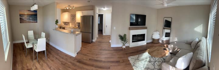 Cozy Apt Bayshore Arts District - ネープルズ, FL