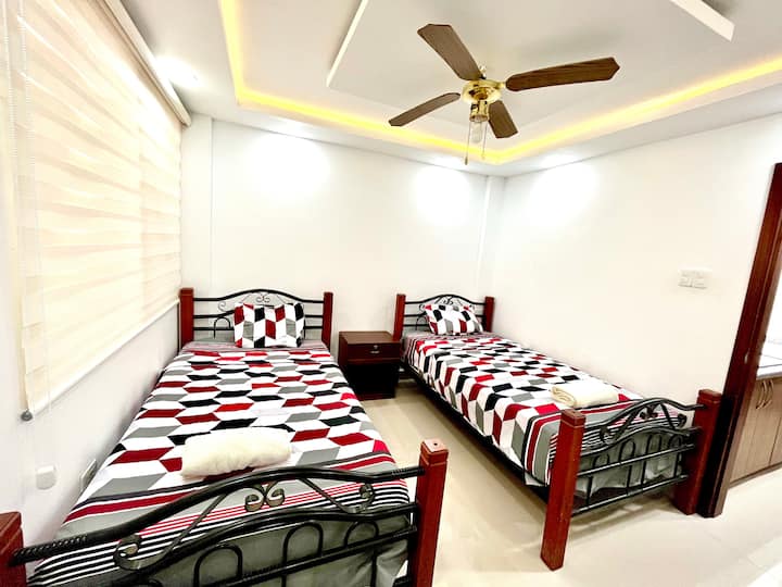 1.1.7.0 Casa Privada A Dos Cuadras De La Playa - Atacames Cantón