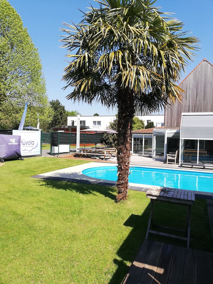 Villa Nuvola Met Zwembad - Zottegem