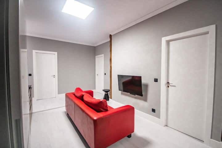 Gran Apartamento 6 Suites Bilbao Center - Bilbao