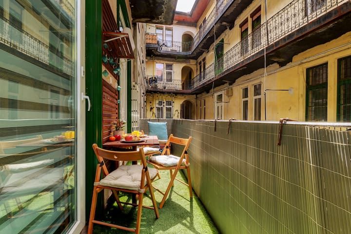 Your Home Away From Home For 6 Ppl With Ac - Budapest