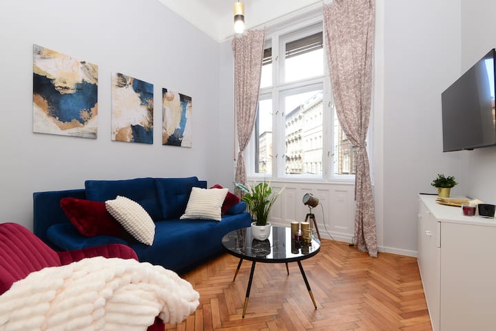 Blue Velvet Budapest Residence - Budapest