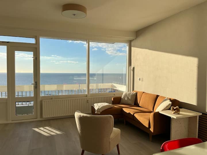 Zeezicht Op 17 Hoog - Zandvoort