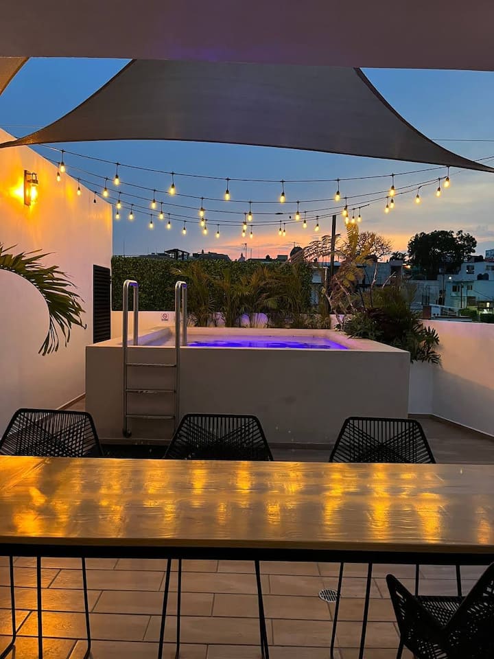 Modern Industrial Loft Jacuzzi In Roof Garden - Cuernavaca