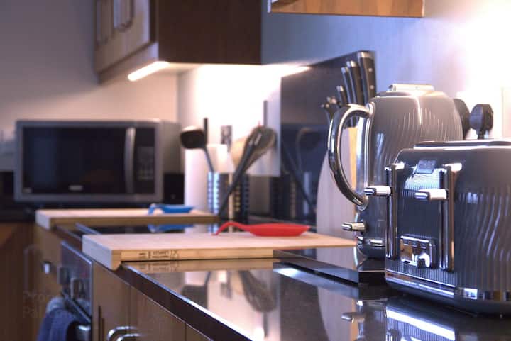 6 Bed Apartment (2 Double Rooms, 1 Bunk Bed) - Ballymoney