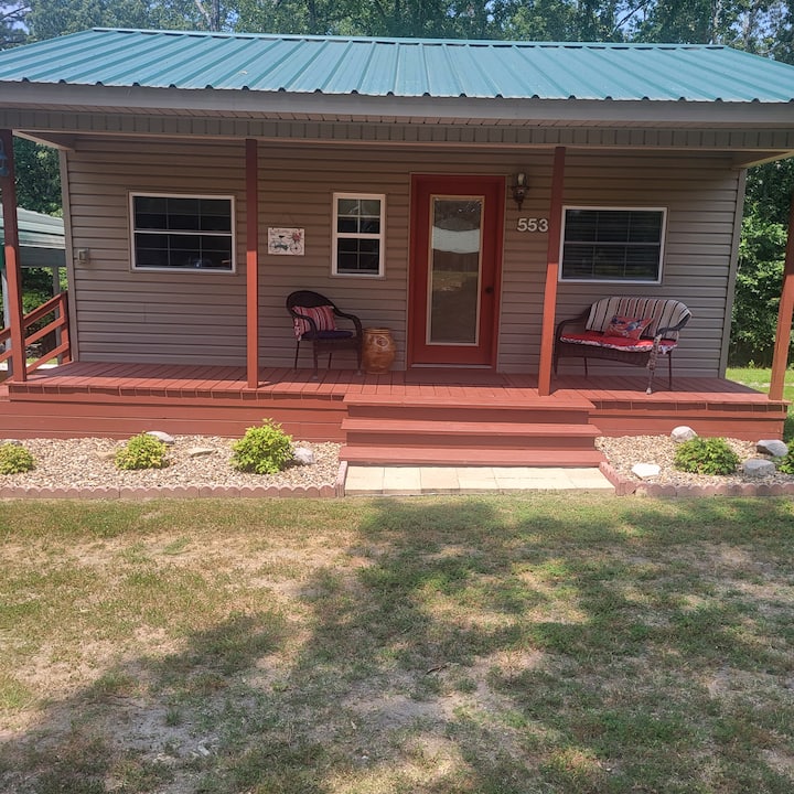 Countryside Cabins - Malvern, AR