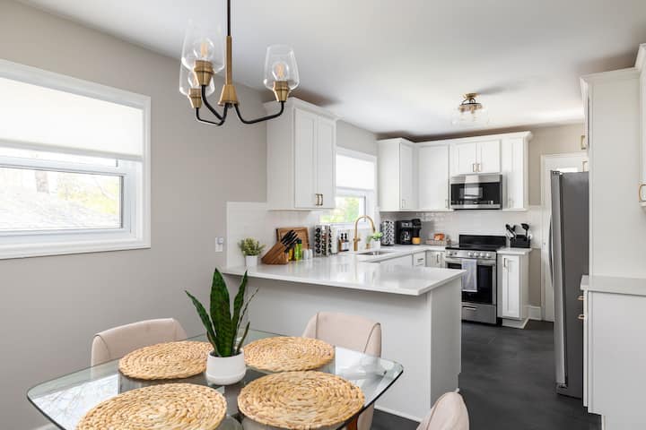 Fisher Park Gem | Close 2 Downtown! - Greensboro, NC