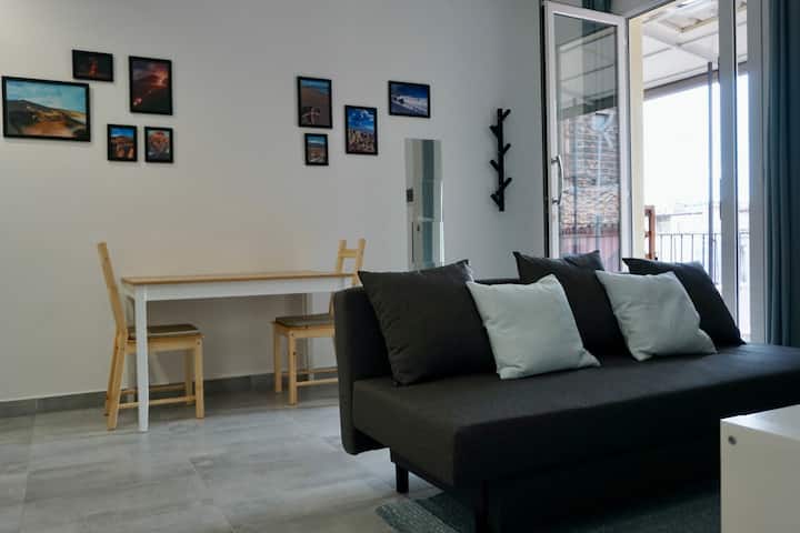 Plebiscito Hideaway - Catania