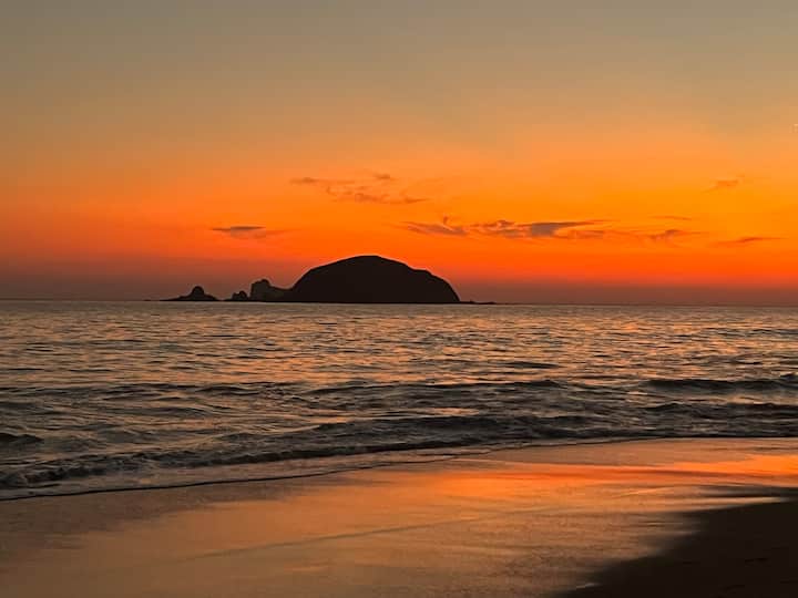 Best Vacations Ever! - Ixtapa Zihuatanejo