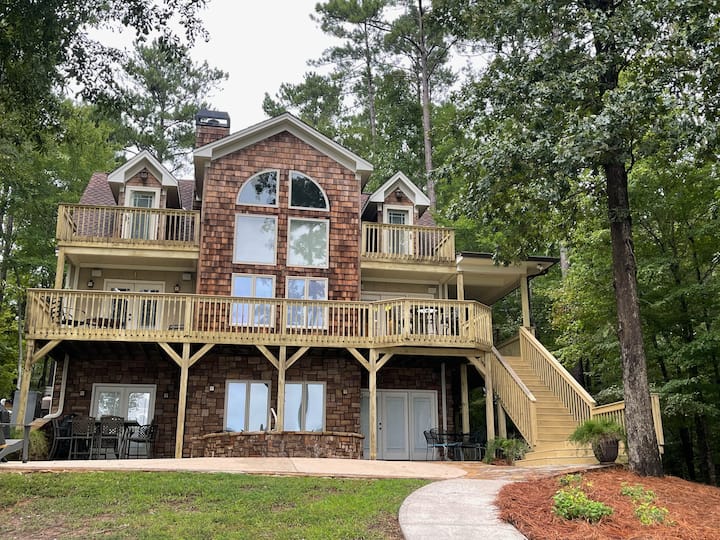 Snootie Fox - Milledgeville, GA