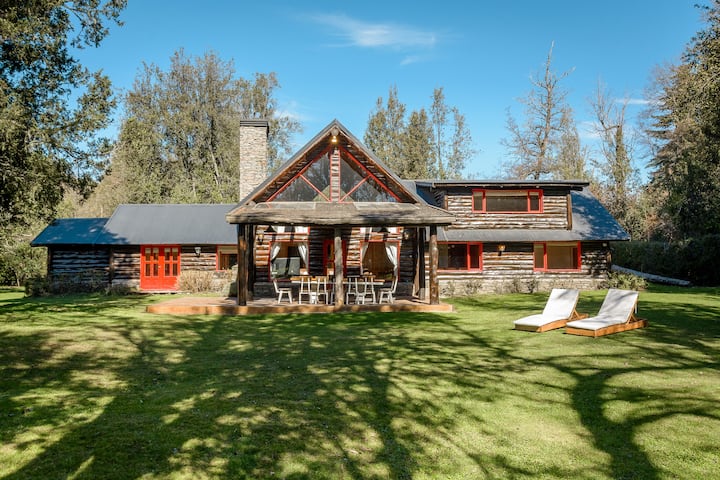 Casa P/grandes Familias Cerca De Playa Las Balsas. - Villa La Angostura