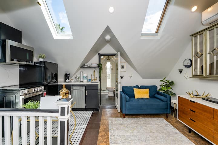 The Loft At Rose Manor | Private 1 Bd 1 Bth - San Jose, CA