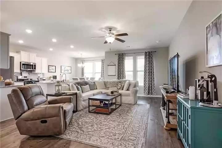 Quiet Private Room - Slidell, LA