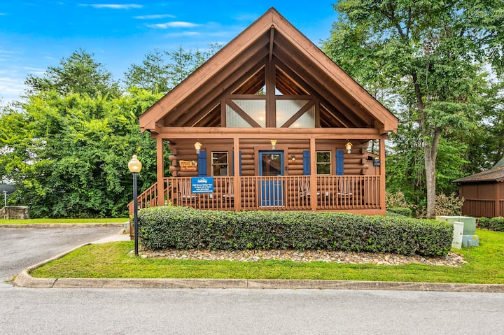 No Mountain Roads. Quiet. Pf Cabin Off Main Drag - Pigeon Forge