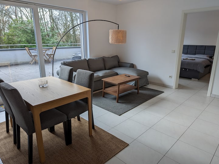 Kirchberg 1 Bedroom Apartment With Garage - Luxemburg