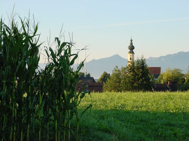 Wohnung Mit Balkon Und Bergblick - Bad Endorf