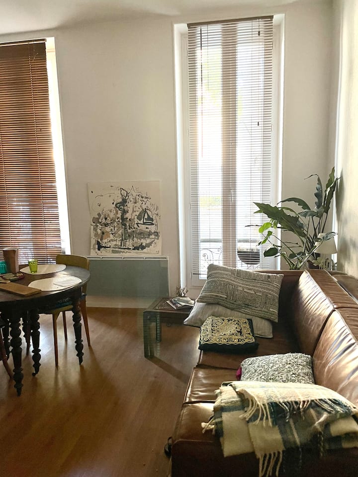 Joli Appartement Dans Petit Immeuble De Caractère - Saint-Rémy-de-Provence