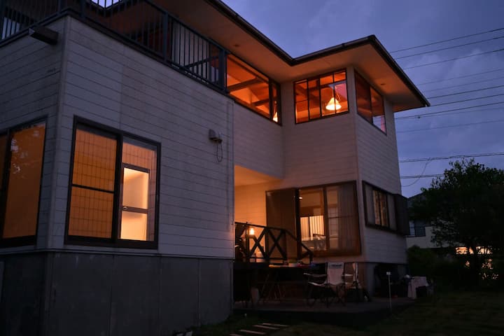 Izu/omuroyama/7beds 2futon/4bedrooms/parking/wi-fi - 川奈