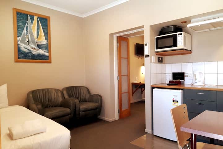 306 - Motel Suite (4pax) @ Tongariro Junction - Tūrangi