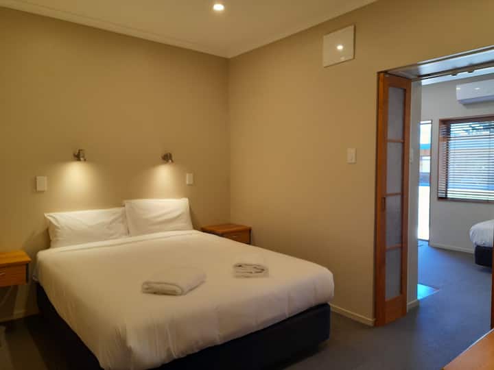 2 Bedroom Motel Unit (5pax) @ The Junction - Tūrangi