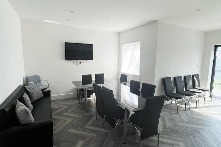 Home In London Close To Station - Hertfordshire