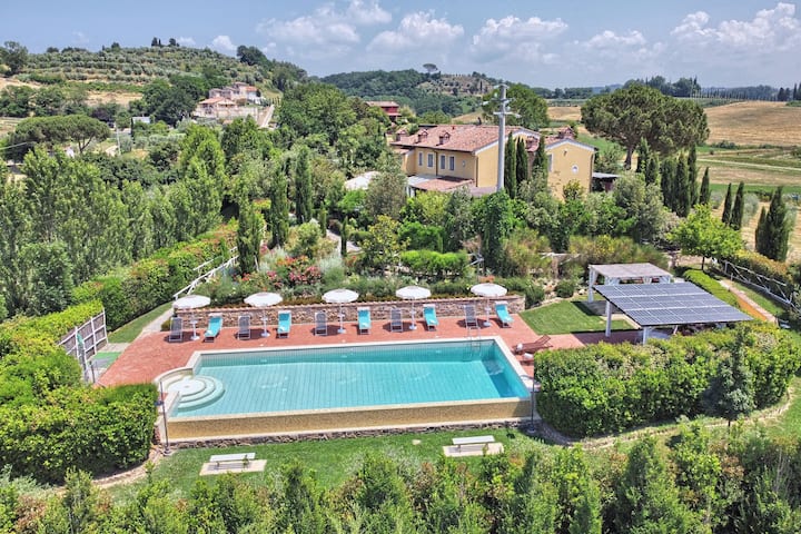 Magnifica Villa Con Piscina - Pontedera