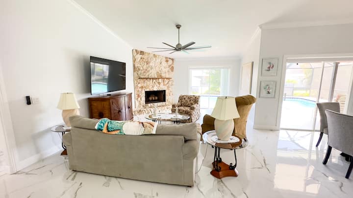 Sunkissed Haven - Heated Pool Home - Sebastian, FL