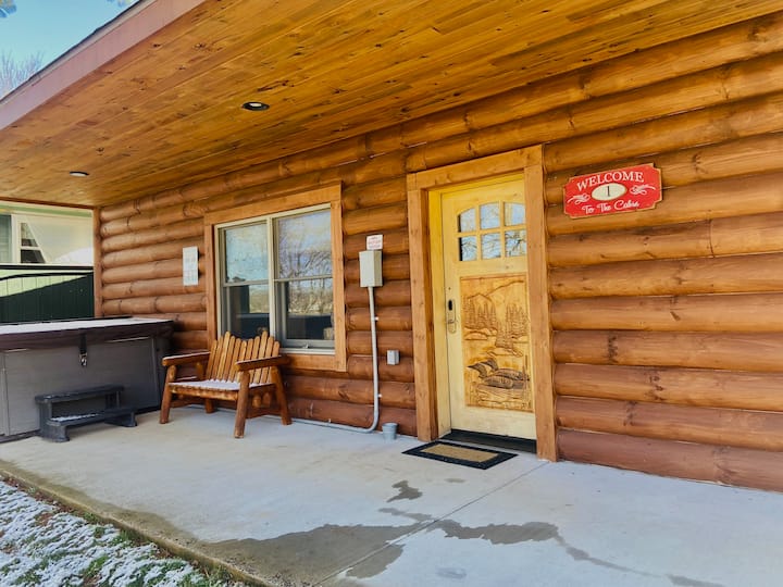 C1 - King Bed, Lakefront, Hot Tub, Full Kitchen - Deep Creek Lake, MD