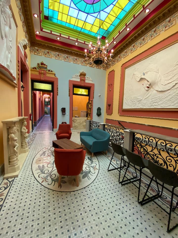Private Suite #11 Single Bed - Uruguay