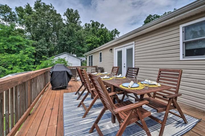 New Mountain Oasis W/ Sunset Views Pets Welcomed - Front Royal, VA
