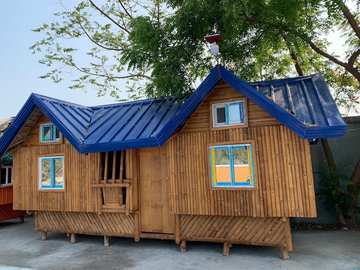 Kubo 2bd Few Minutes Walk To The Beach - Palauig