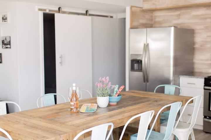 Three Bedroom Apartment Suite Courtyard View - Wildwood, NJ