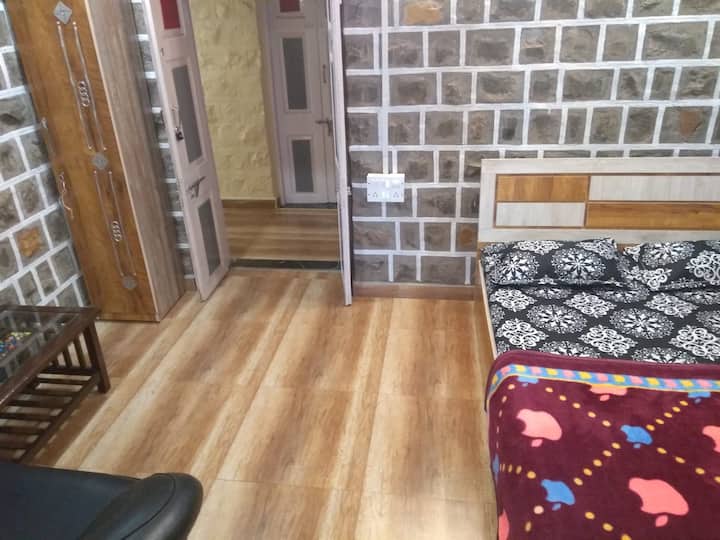 Matru Iccha Bunglow Deluxe Room - Mahabaleshwar