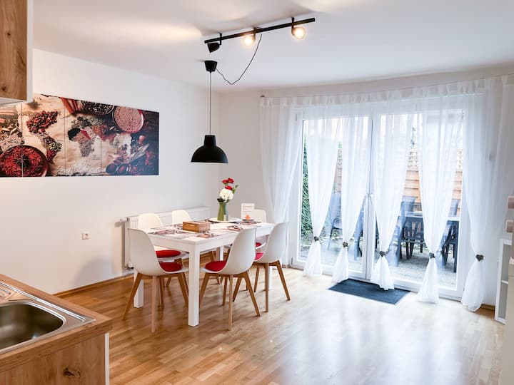 3-zimmer-ferienwohnung, Terrasse - Augsburg