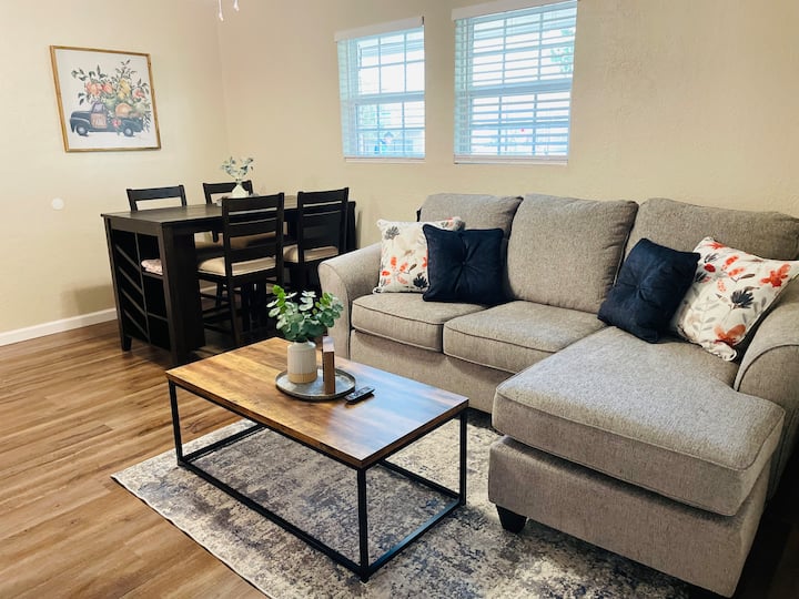 Red River Suites ~Suite# 2~ - Lawton, OK