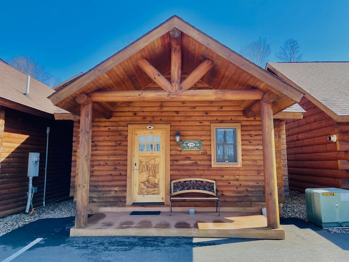 C44 - King Bed, Pet Friendly - Deep Creek Lake, MD