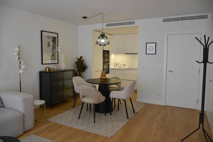 Luxurious Riverside’s Duplex House - Oporto