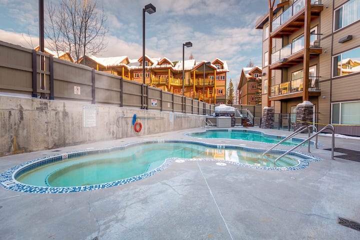 The Nest Studio I Ski In/out I Heated Pool/hot Tub - Kimberley, BC, Canada