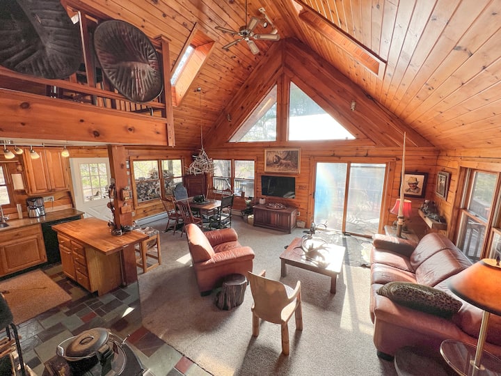 Private Cabin In The Woods - Ghent, NY